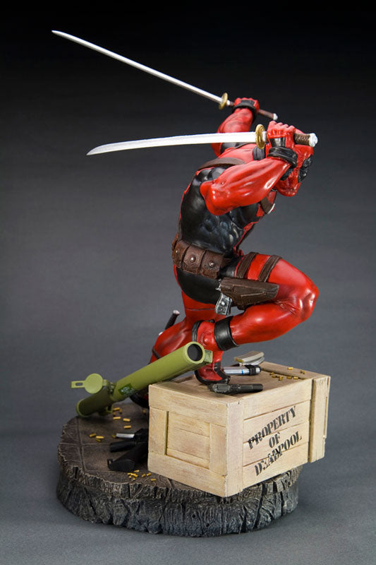 "Deadpool" Fine Art Statue Deadpool - Solaris Japan
