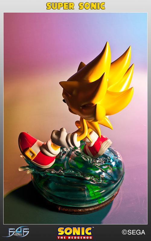 Sonic the Hedgehog - Modern Super Sonic Statue - Solaris Japan