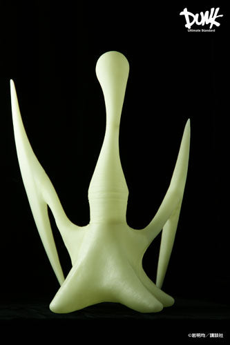 Parasyte 1/1 Scale Sofubi Migi Glow-in-the-Dark Edition (Green ...